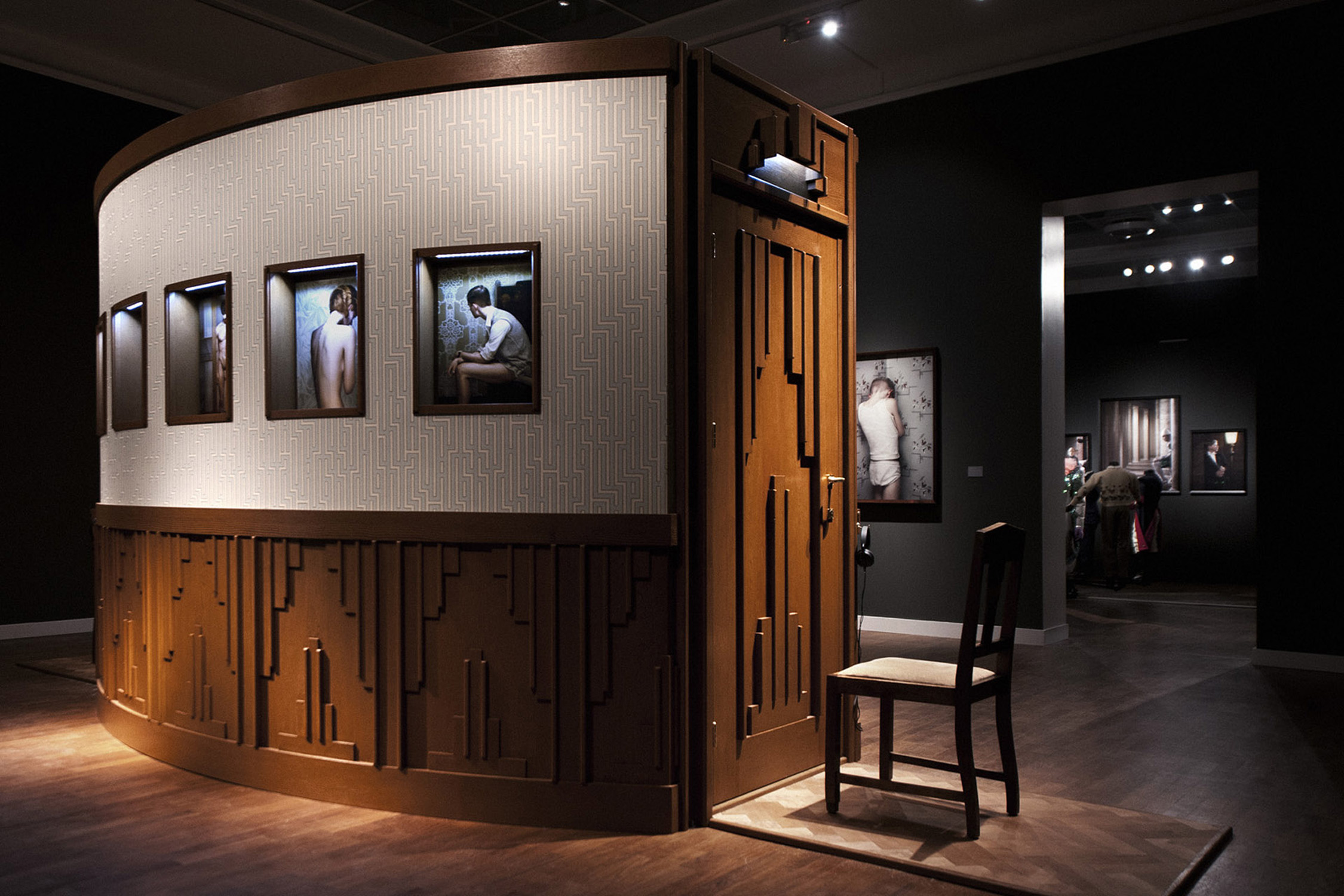 Keyhole, 2011 - 2013 | Erwin Olaf